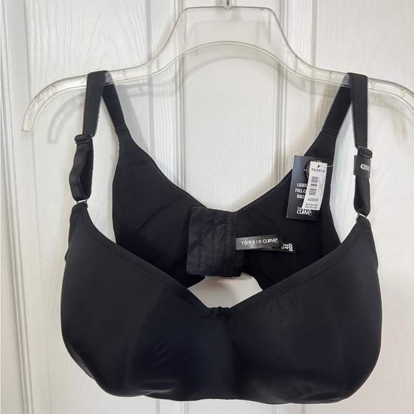 torrid | Intimates & Sleepwear | Torrid Curve Bra | Poshmark